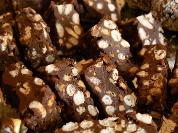 Čokoladne bombone sa rižom | Recepti